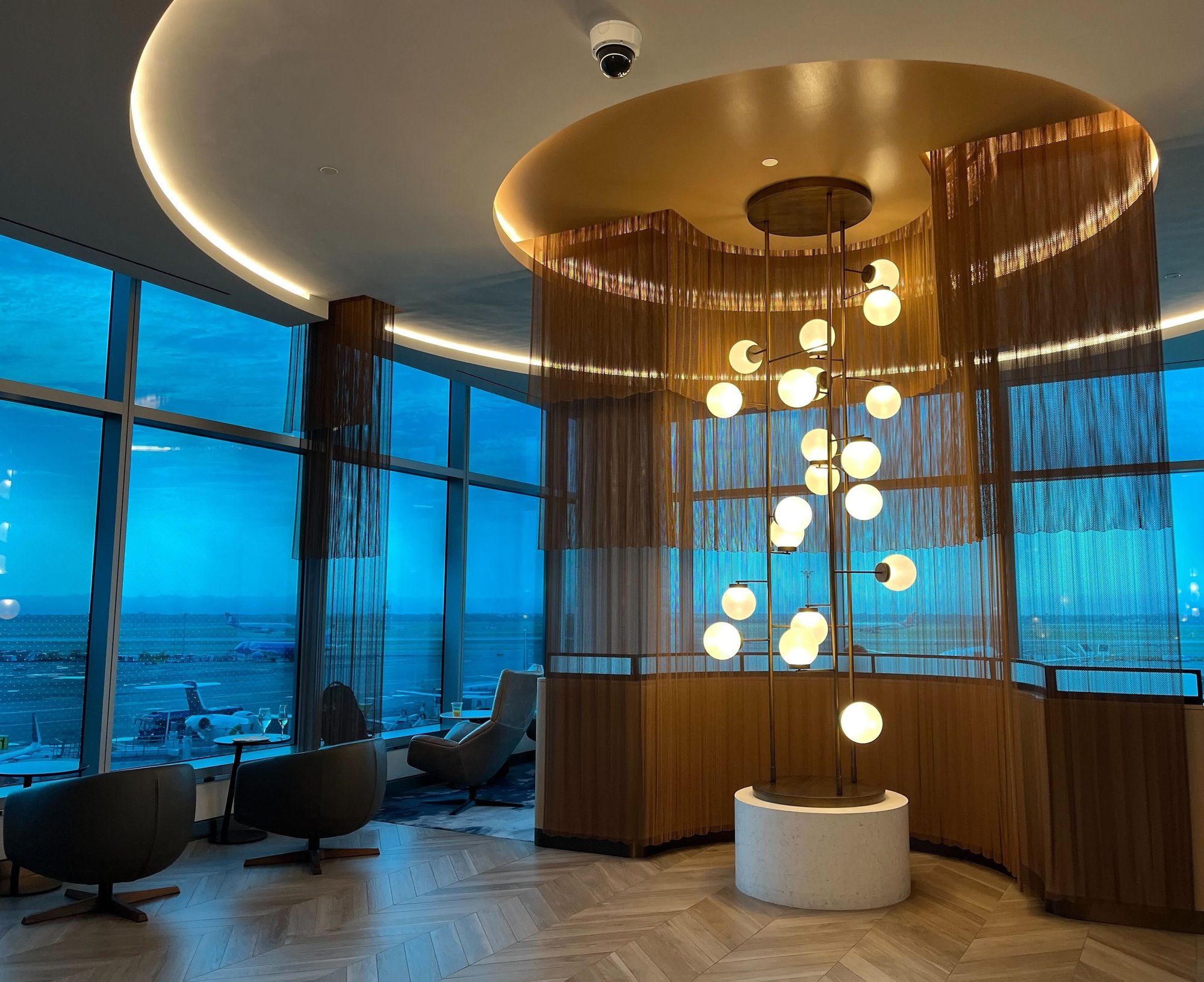 Delta Sky Club at John F. Kennedy International Airport | Amex US