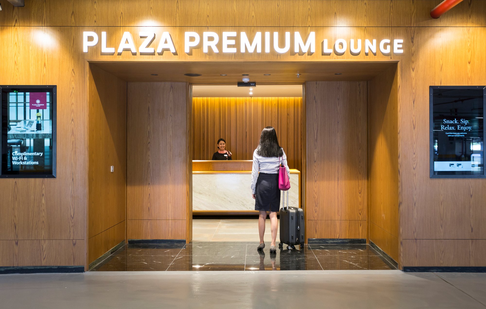 Plaza Premium Lounge (Arrivals) at Rio de Janeiro–Galeao International ...