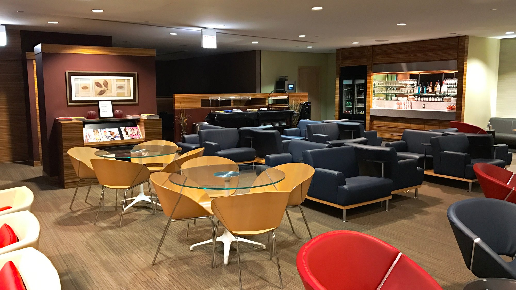 Swissport Lounge at O'Hare International Airport | Amex AT