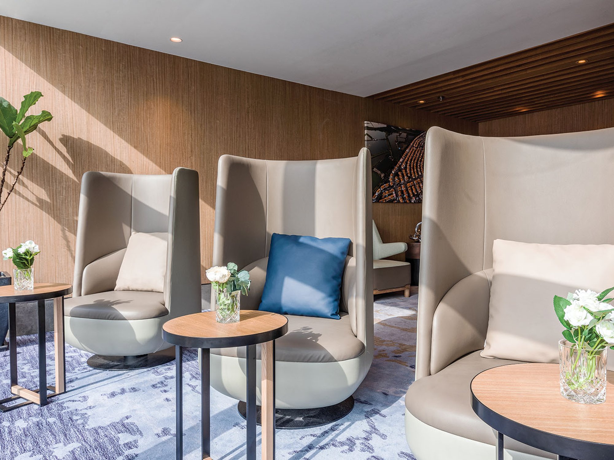 Plaza Premium Lounge (Gate 35) at Hong Kong International Airport | Amex HK