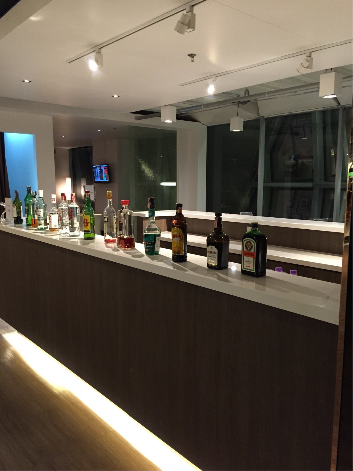 Miracle First Class Lounge (Level 3) (Temporarily Closed) at ...