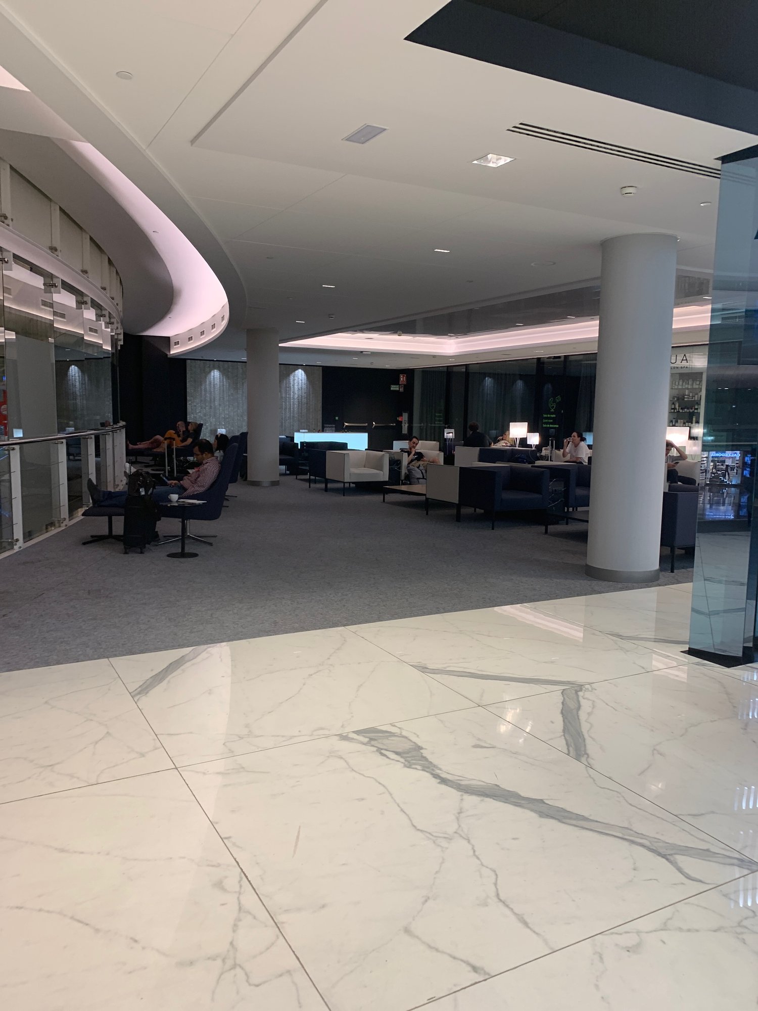 Sala VIP Miro at Barcelona Airport | Amex US