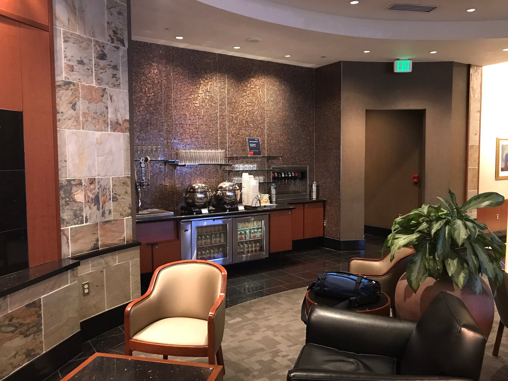 Delta Sky Club at Detroit Metropolitan Wayne County Airport | Amex US
