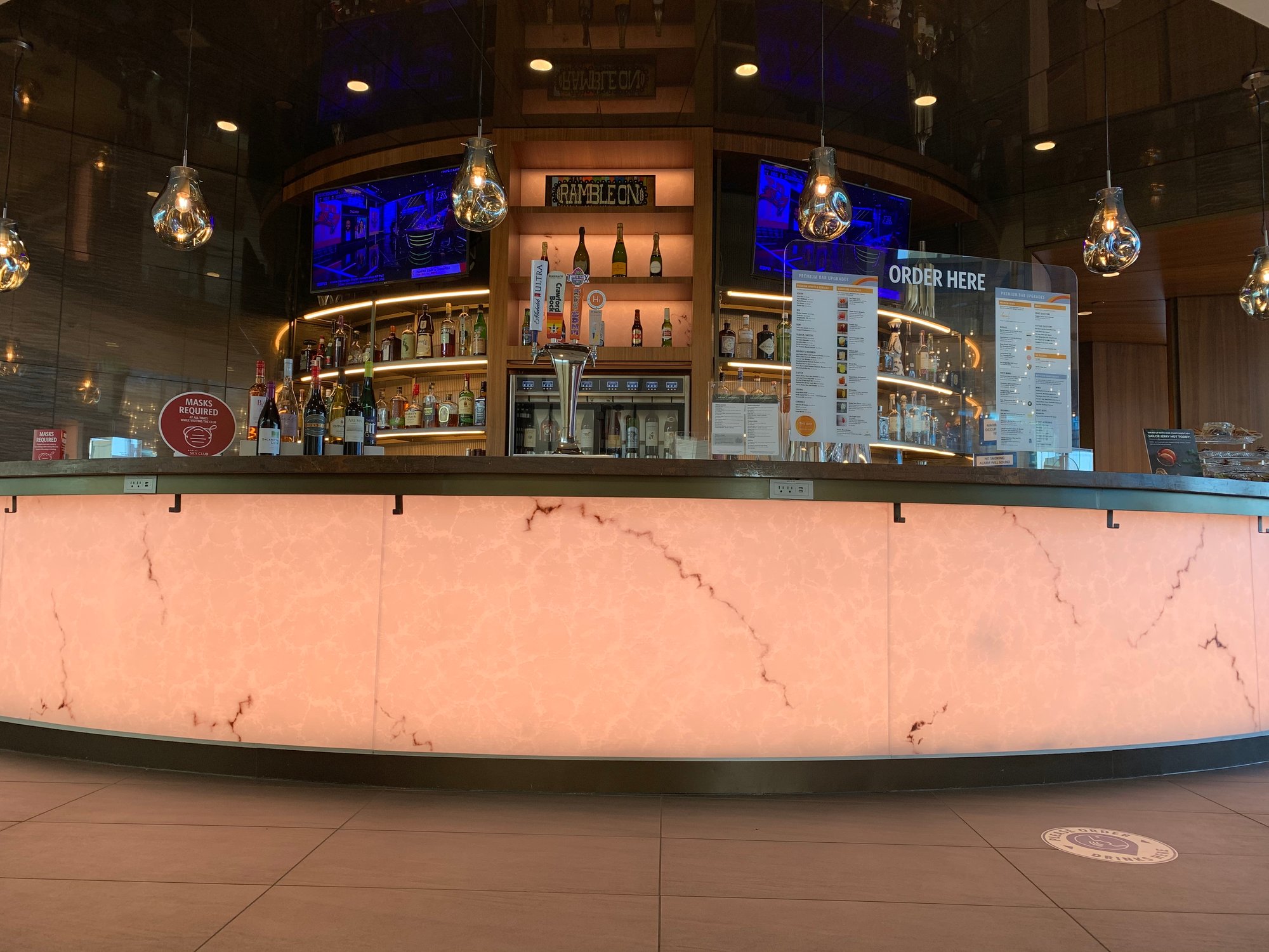 Delta Sky Club at Austin-Bergstrom International Airport | Amex US