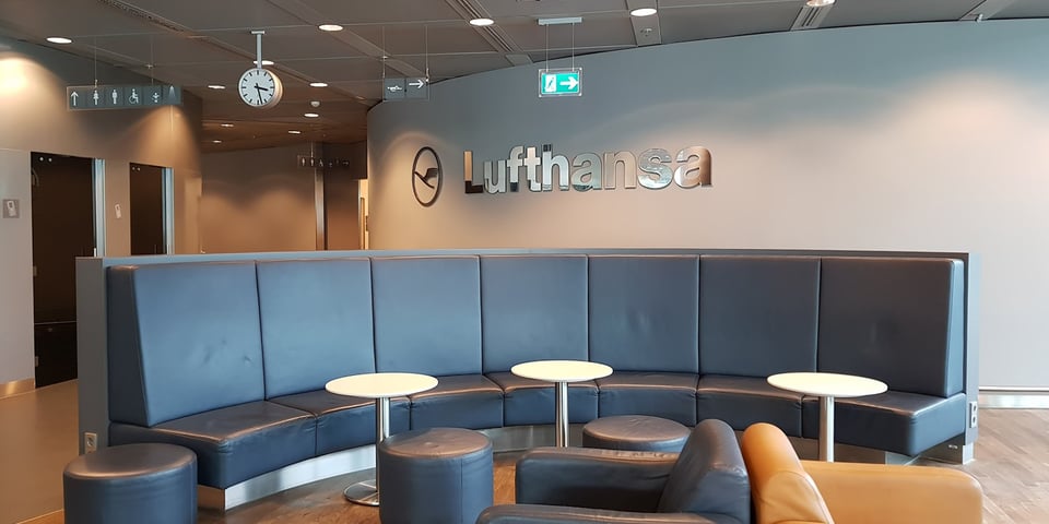 FRA: Lufthansa Business Lounge (Non-Schengen, Gates B24-B28) Avis ... FRA: Lufthansa Business Lounge (Non-Schengen, Gates B24-B28) Avis ...