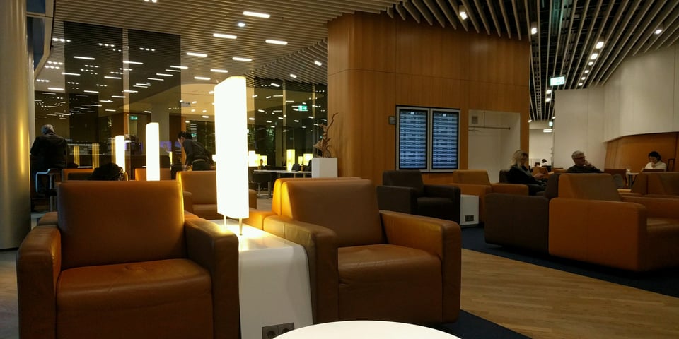 FRA: Lufthansa Senator Lounge (Schengen) Reviews & Photos - Terminal 1 ... FRA: Lufthansa Senator Lounge (Schengen) Reviews & Photos - Terminal 1 ...