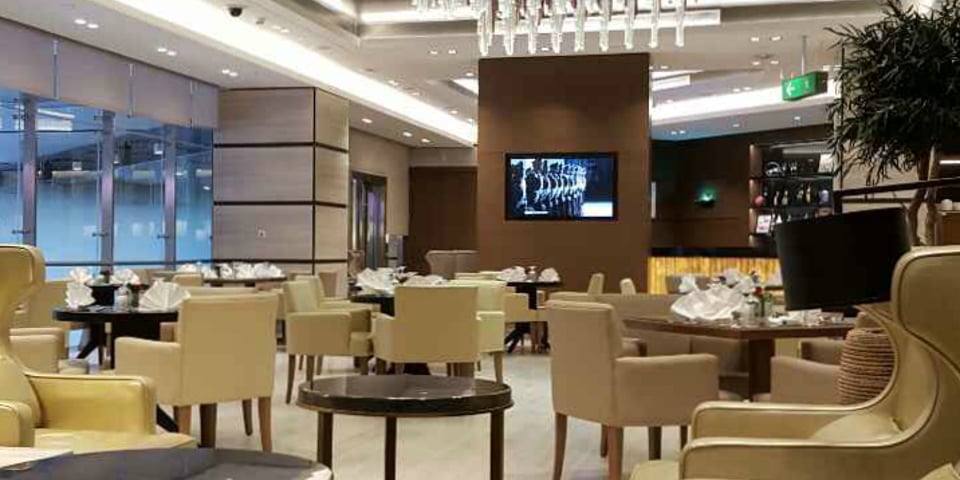 DXB: Ahlan First Class Lounge Avis & photos - Terminal 1, hall D ...