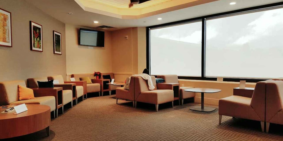 OGG: Hawaiian Airlines Premier Club Lounge Comentarios y fotos ...