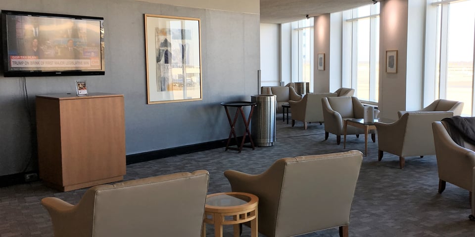 CVG: Delta Air Lines Delta Sky Club Comentarios y fotos - Terminal ...