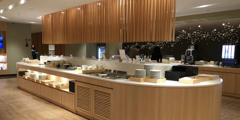 HND: Japan Airlines JAL Sakura Lounge Comentarios y fotos - Terminal 3 ...