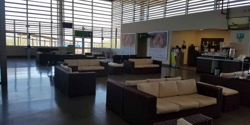 GPS: Aeropuertos VIP Club Comentarios y fotos - Terminal principal ...